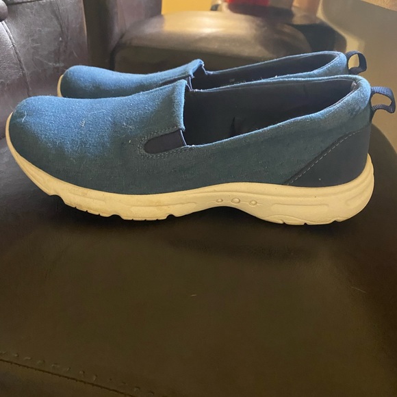 Easy Spirit | Shoes | Super Cute Easy Spirit Slip On Shoes | Poshmark